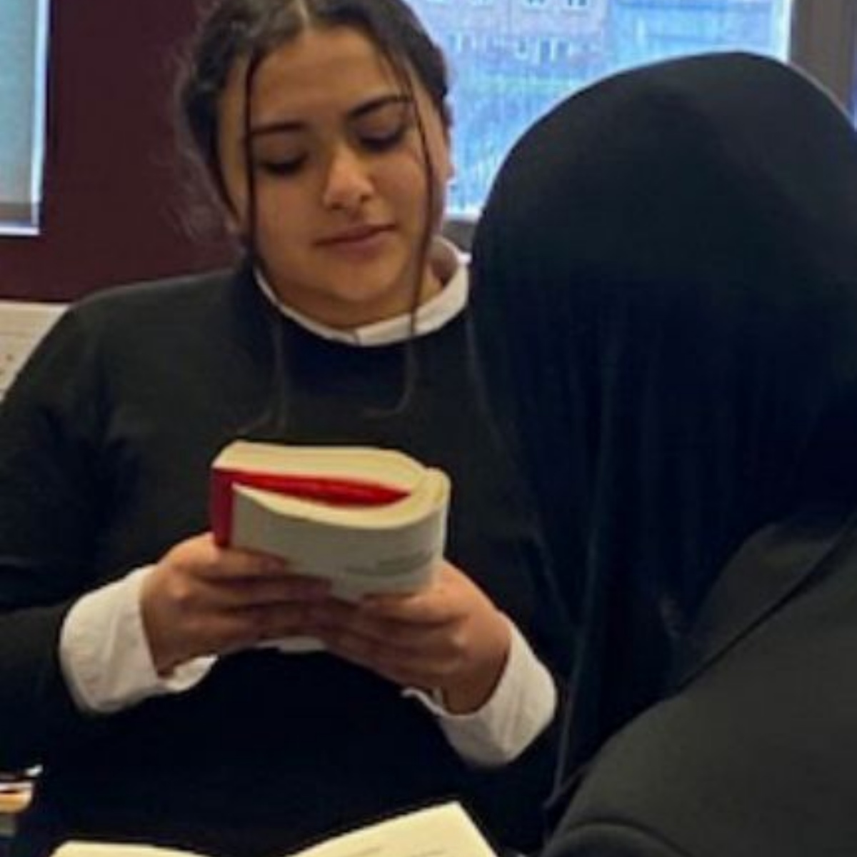 Parkside Studio College - Year 9 Practical Learning in English