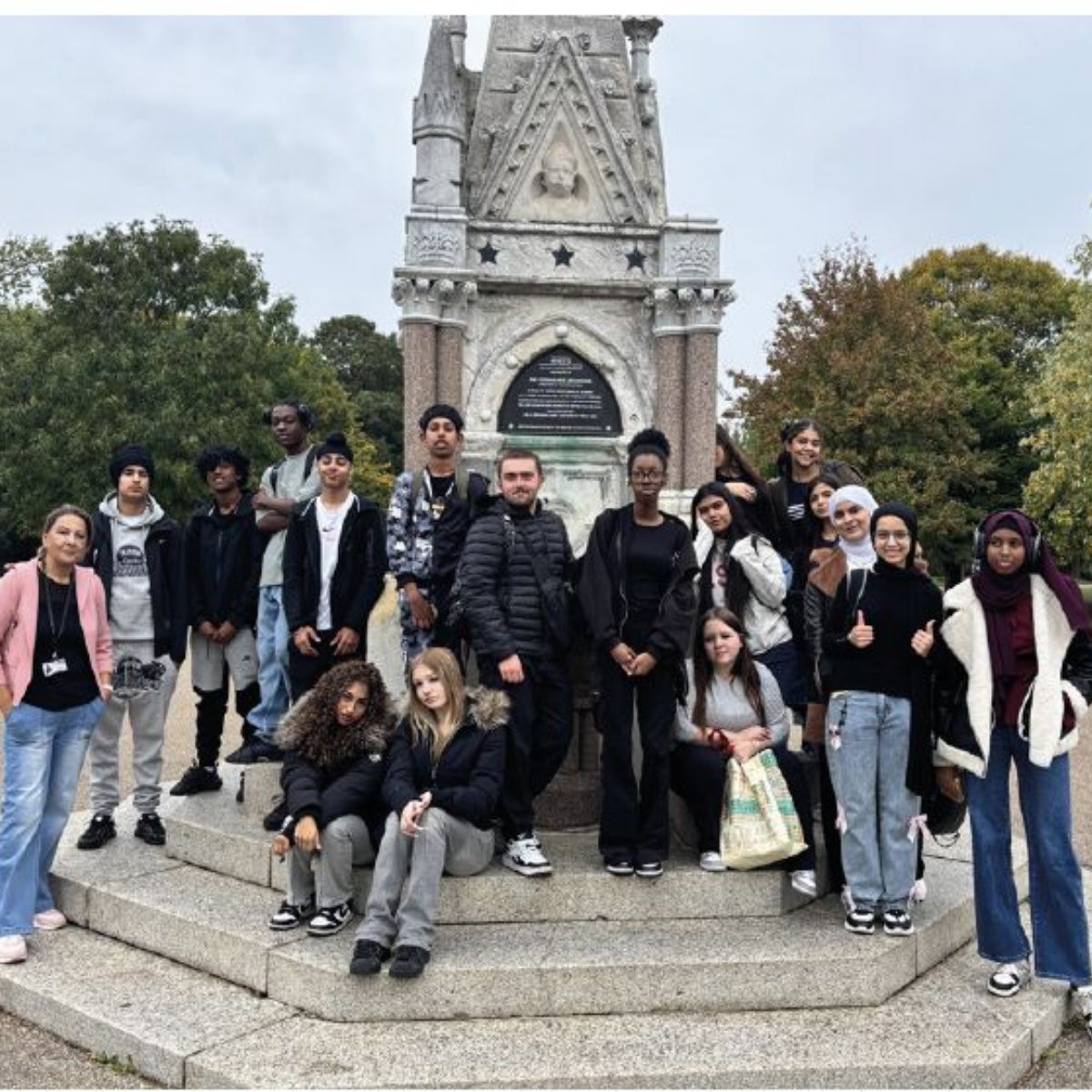Parkside Studio College - Year 11 Reward Trip to London Zoo