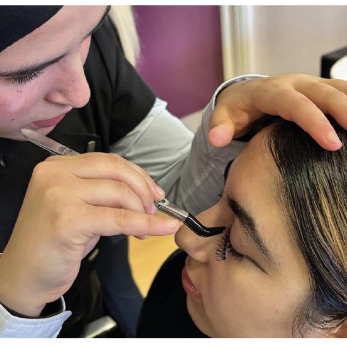 Parkside Studio College - Lashes Day at Parkside