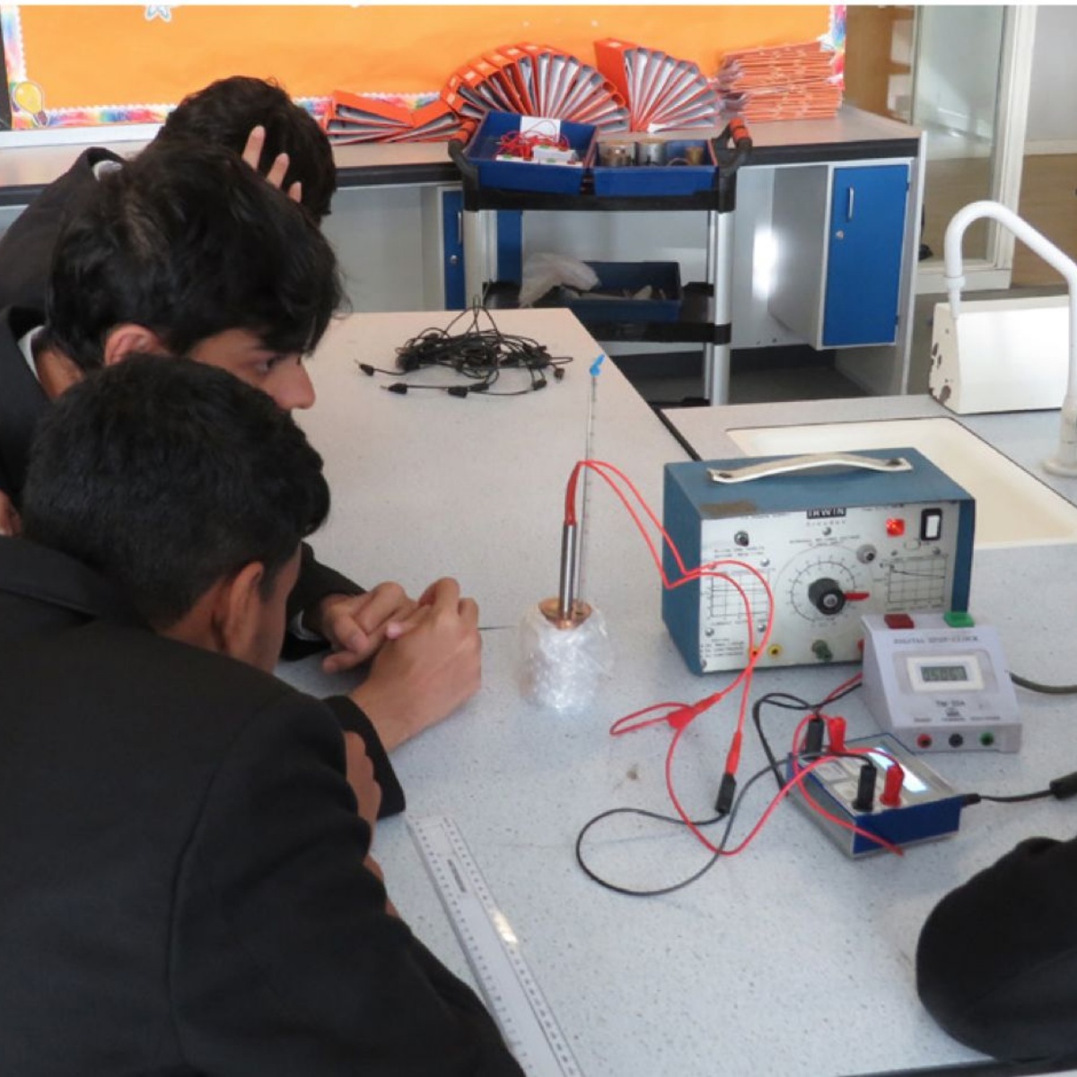 Parkside Studio College - Year 10 Science Practical